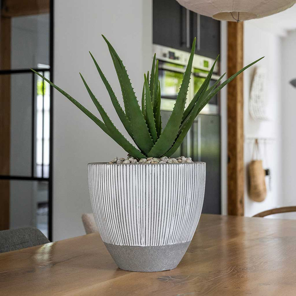 Jesslyn Ridged Plant Pot - White Stripe - Quality Planters | Hortology ...