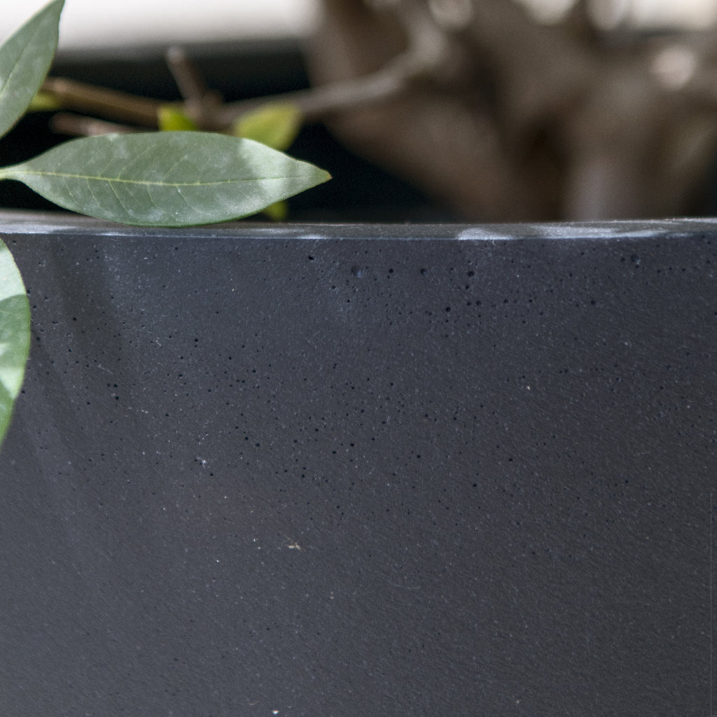 Bucket Natural Planter - Black - Quality Planters | Hortology - HORTOLOGY